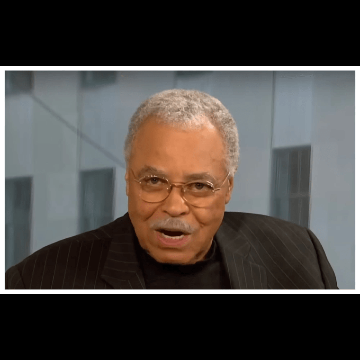 A murit James Earl Jones, vocea din spatele personajului Darth Vader ... A murit James Earl Jones, vocea din spatele personajului Darth Vader ...