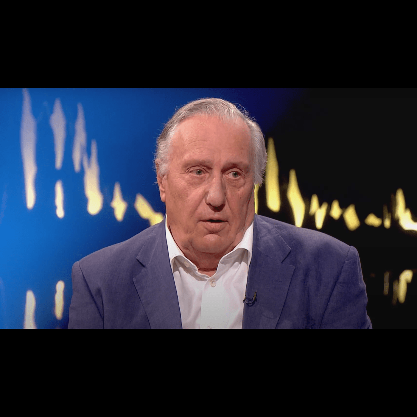 Frederick Forsyth a murit din cauza unei boli fulgerătoare. Fost spion ...